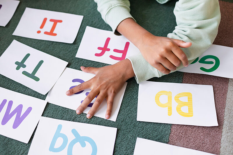 Alphabet flashcards for preschool and kindergarten kids